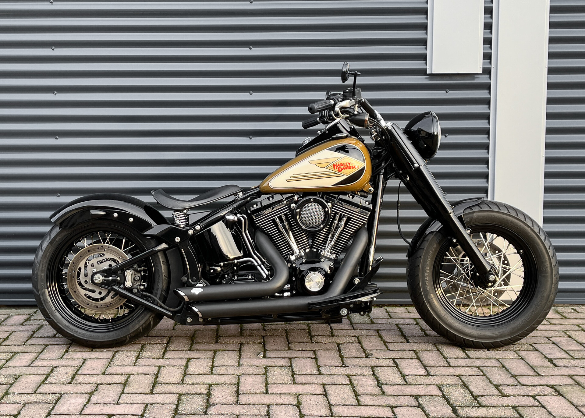 Fatboy Custom Bobberstyle 2004 FLSTF - South East Motorcycles