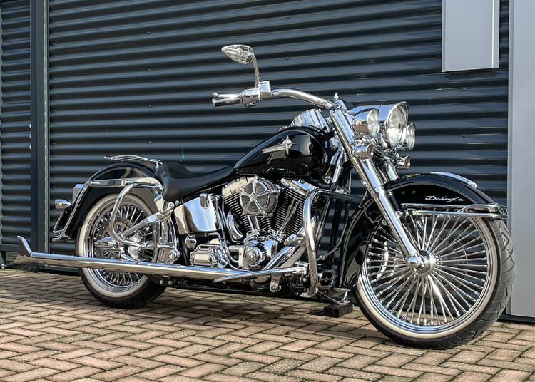 Softail Deluxe Mexican style 2005 flstn - South East Motorcycles